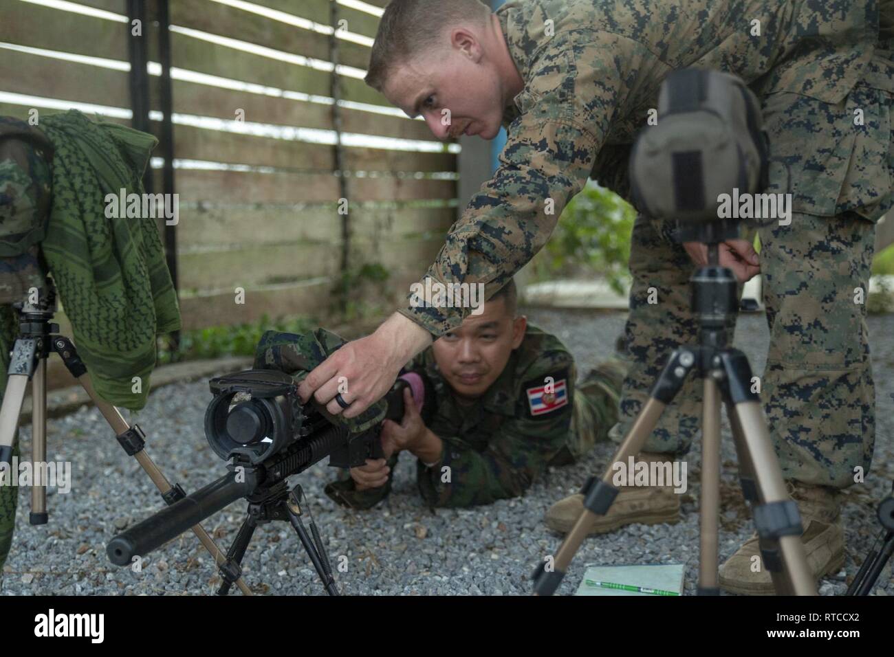 Marine corps scout sniper school hi-res stock photography and images ...