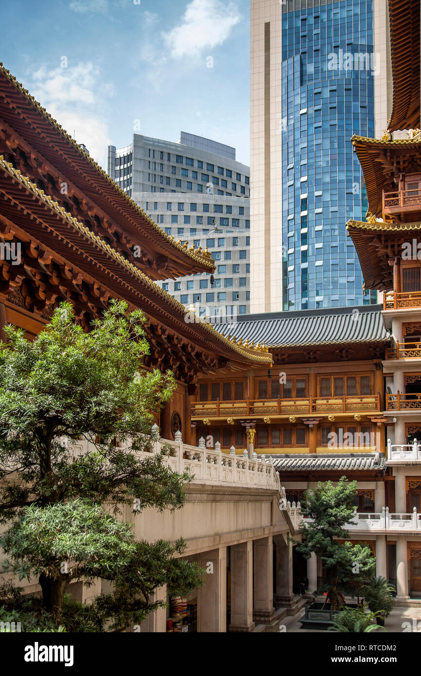 Chinese temple block hi-res stock photography and images - Alamy