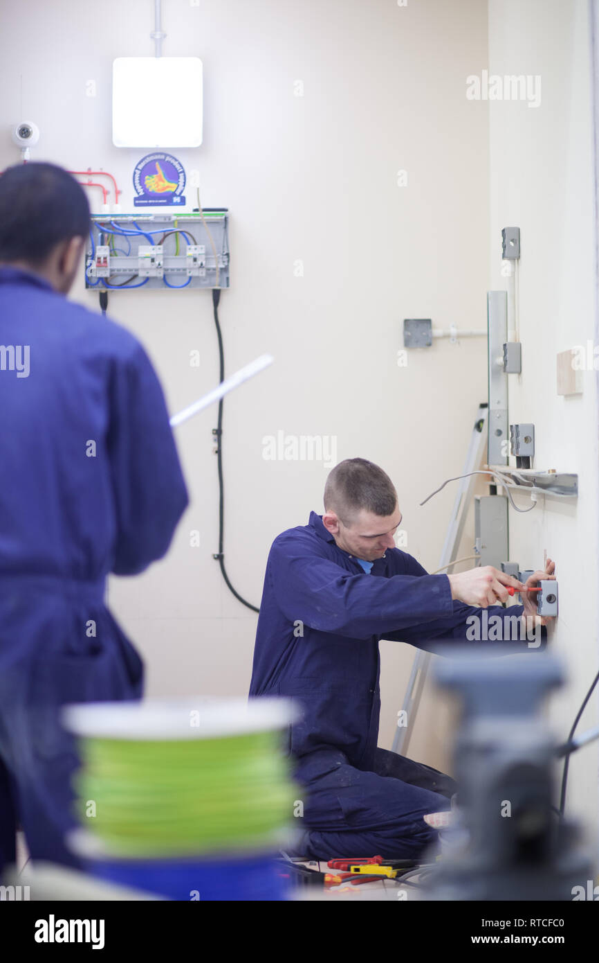Electrician training hi-res stock photography and images - Alamy