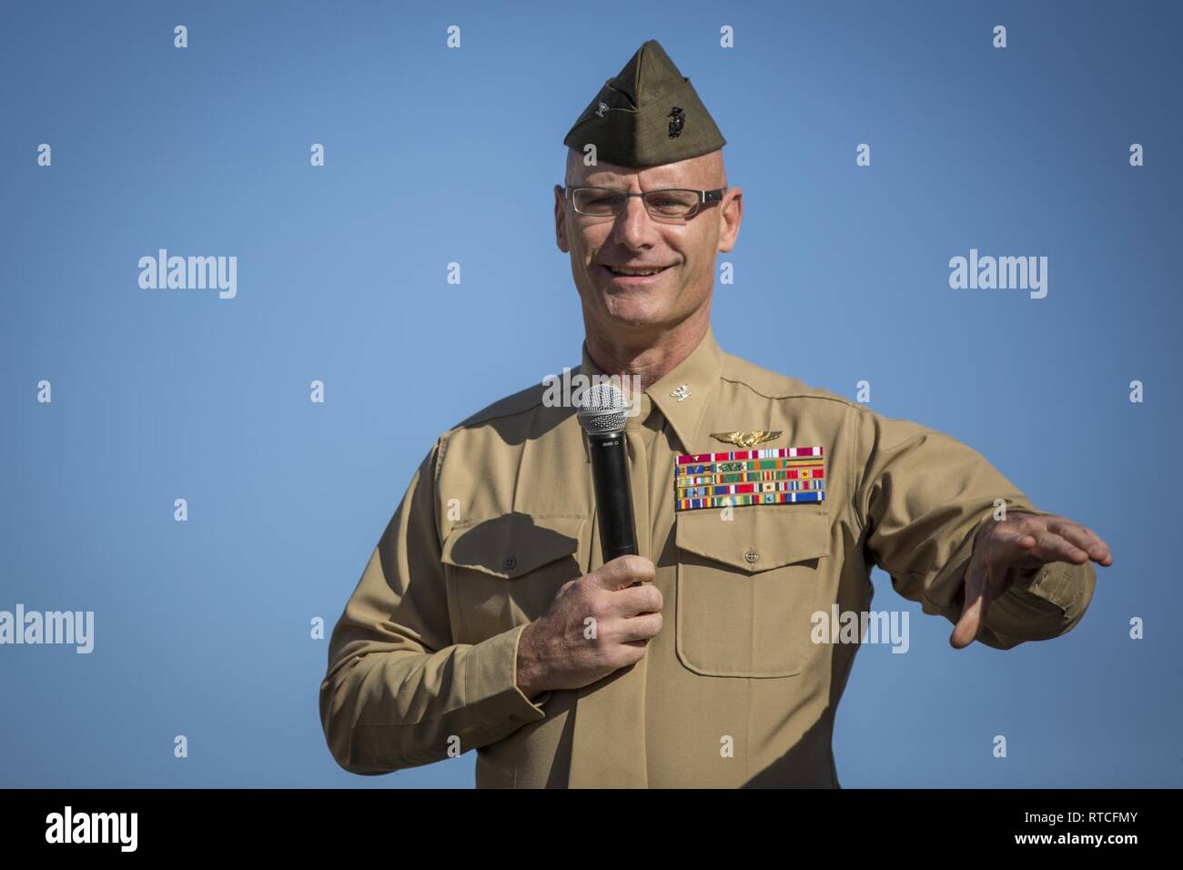 Col suggs hi-res stock photography and images - Alamy