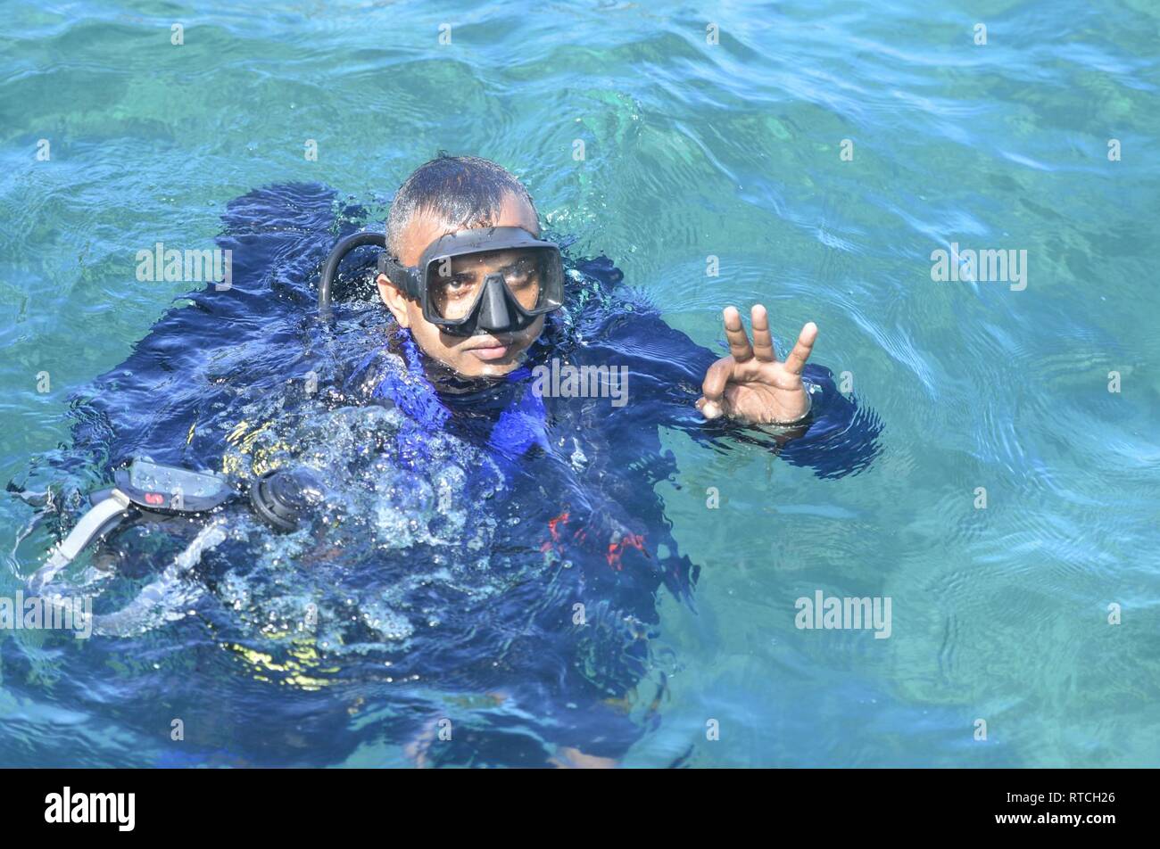 Sri lanka navy sailor hi-res stock photography and images - Alamy