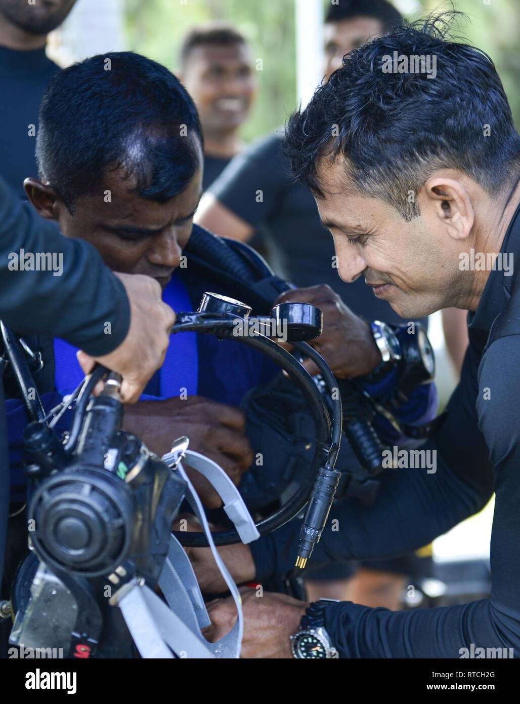 Sri lankan navy diver hi-res stock photography and images - Alamy