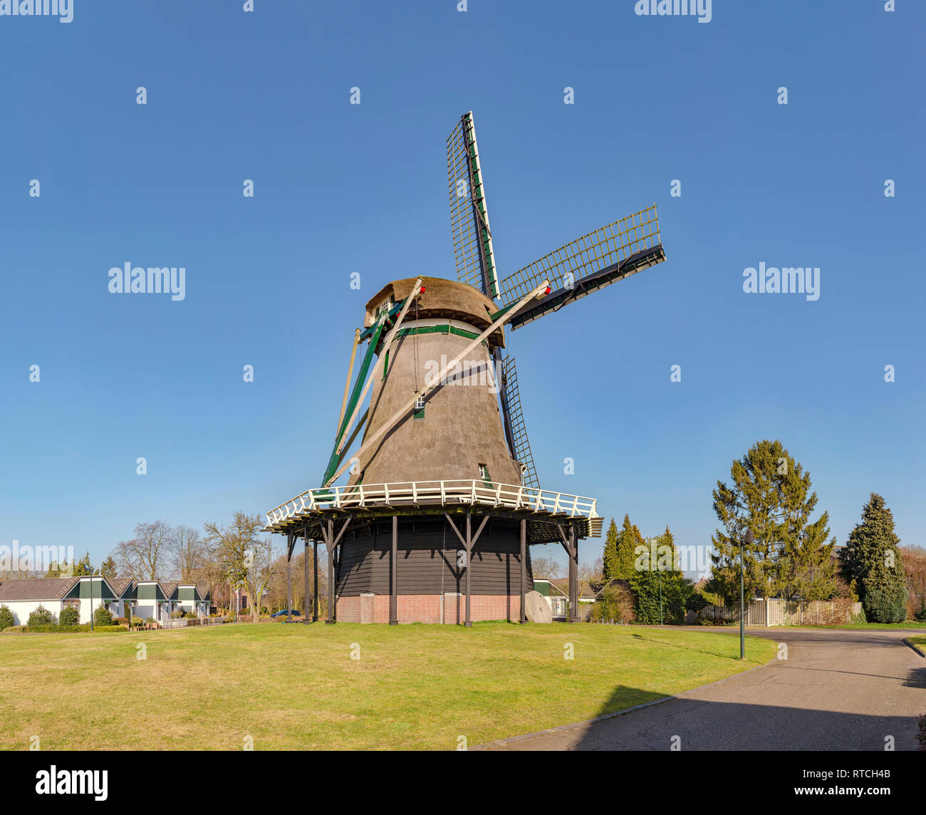 Beehive mill hi-res stock photography and images - Alamy