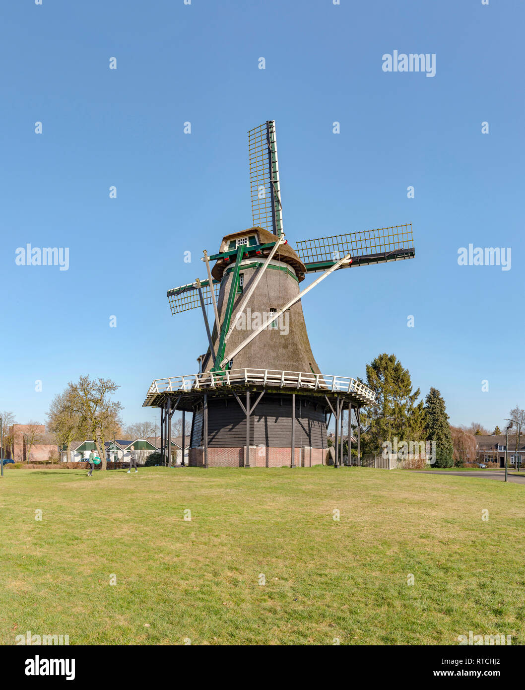 Beehive mill hi-res stock photography and images - Alamy