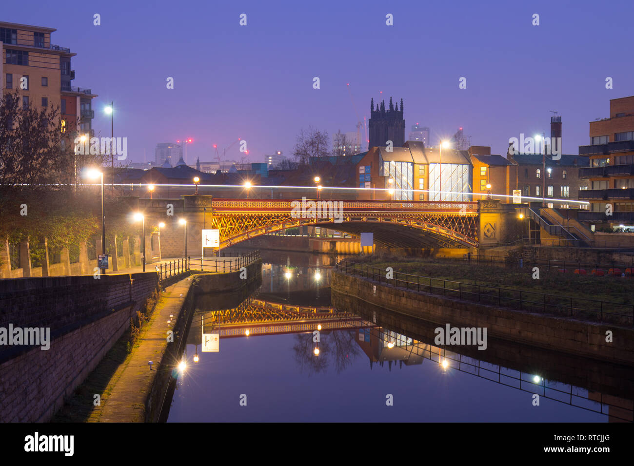 Crown point leeds hi-res stock photography and images - Alamy
