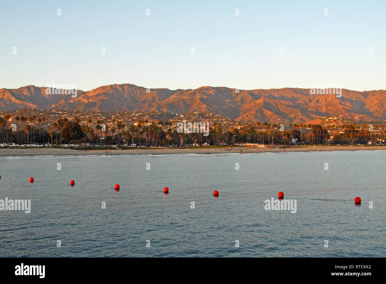Pacific coastal mountain ranges hi-res stock photography and images - Alamy