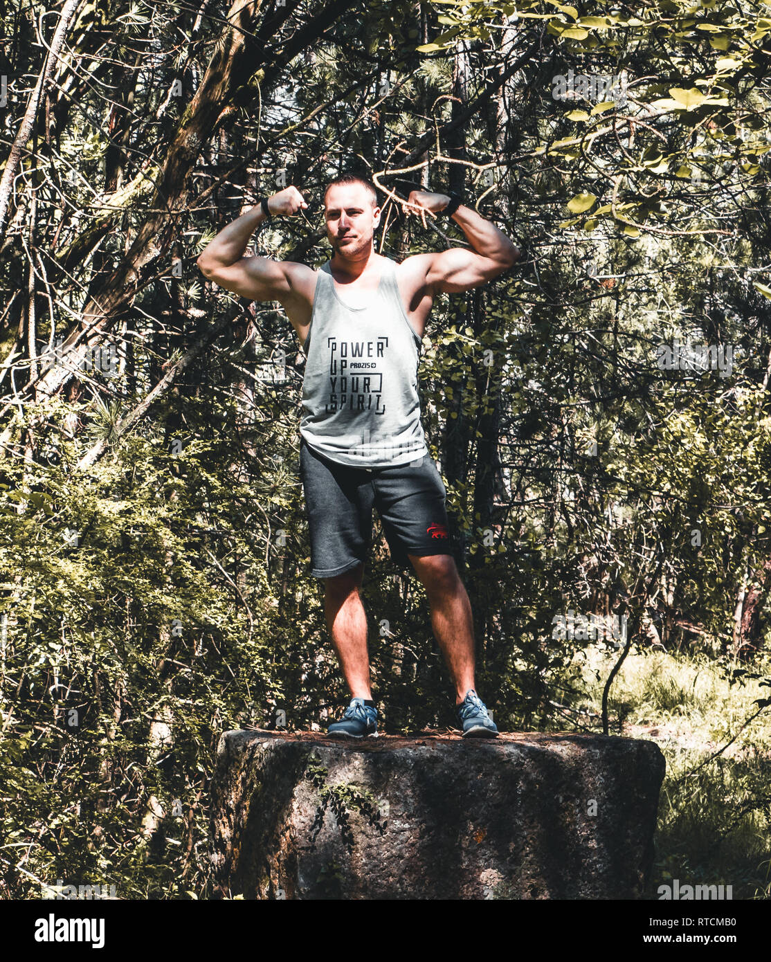 Lower body exercise in and out hi-res stock photography and images - Alamy