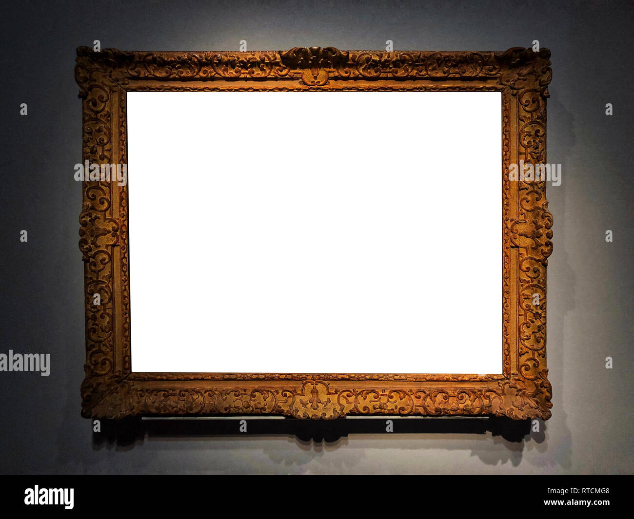 old empty frame Stock Photo - Alamy