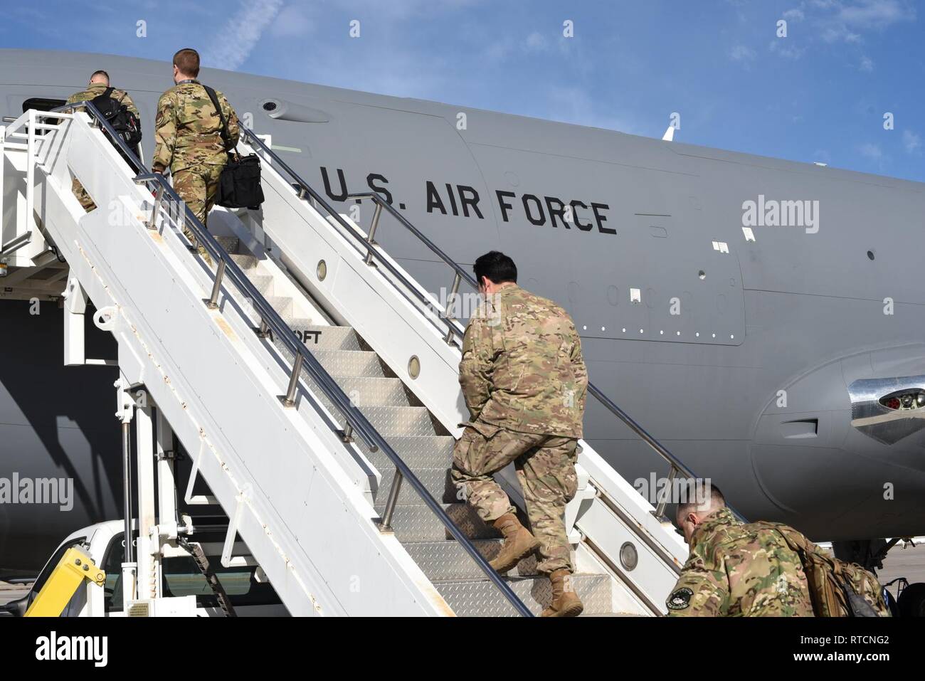 344th air refueling squadron hi-res stock photography and images - Alamy