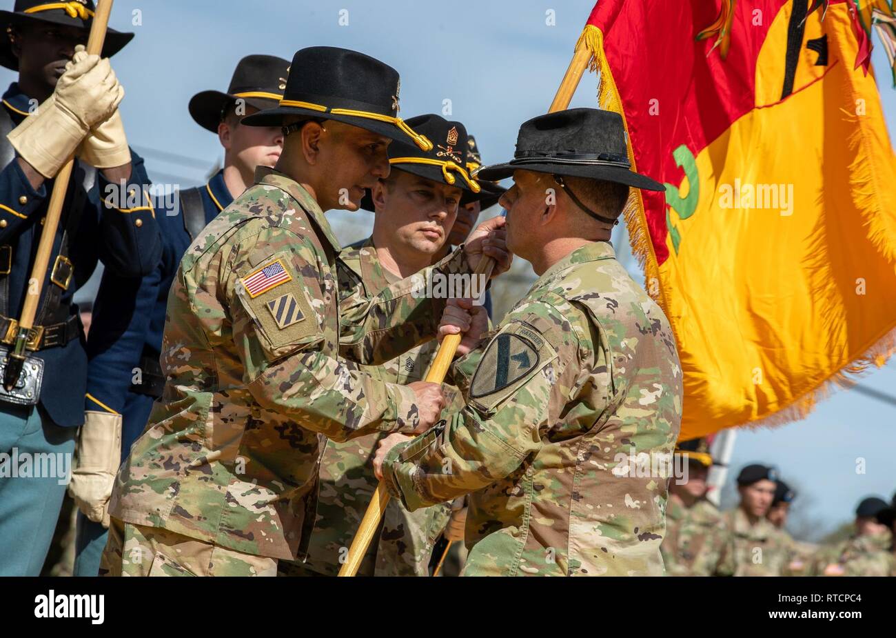 FORT HOOD, Tx.-Command Sgt. Maj. Alexander Yazzie assumes ...