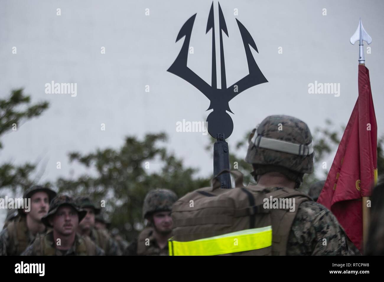 Marines and Sailors with the 31st Marine Expeditionary Unit take a ...