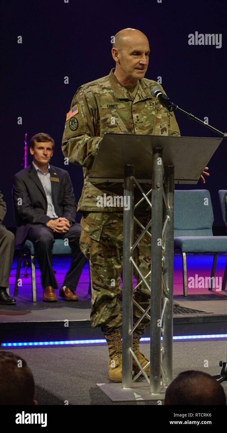 Military redeployment hi-res stock photography and images - Alamy