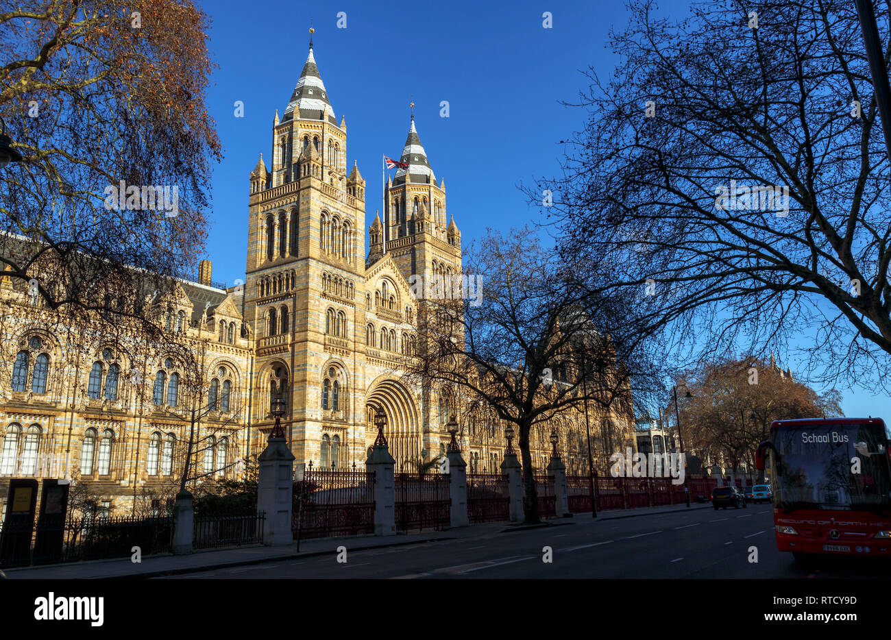 The front facade of the iconic Natural History Museum Alfred Waterhouse ...