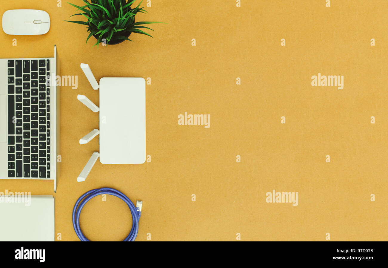 Router computer hi-res stock photography and images - Alamy