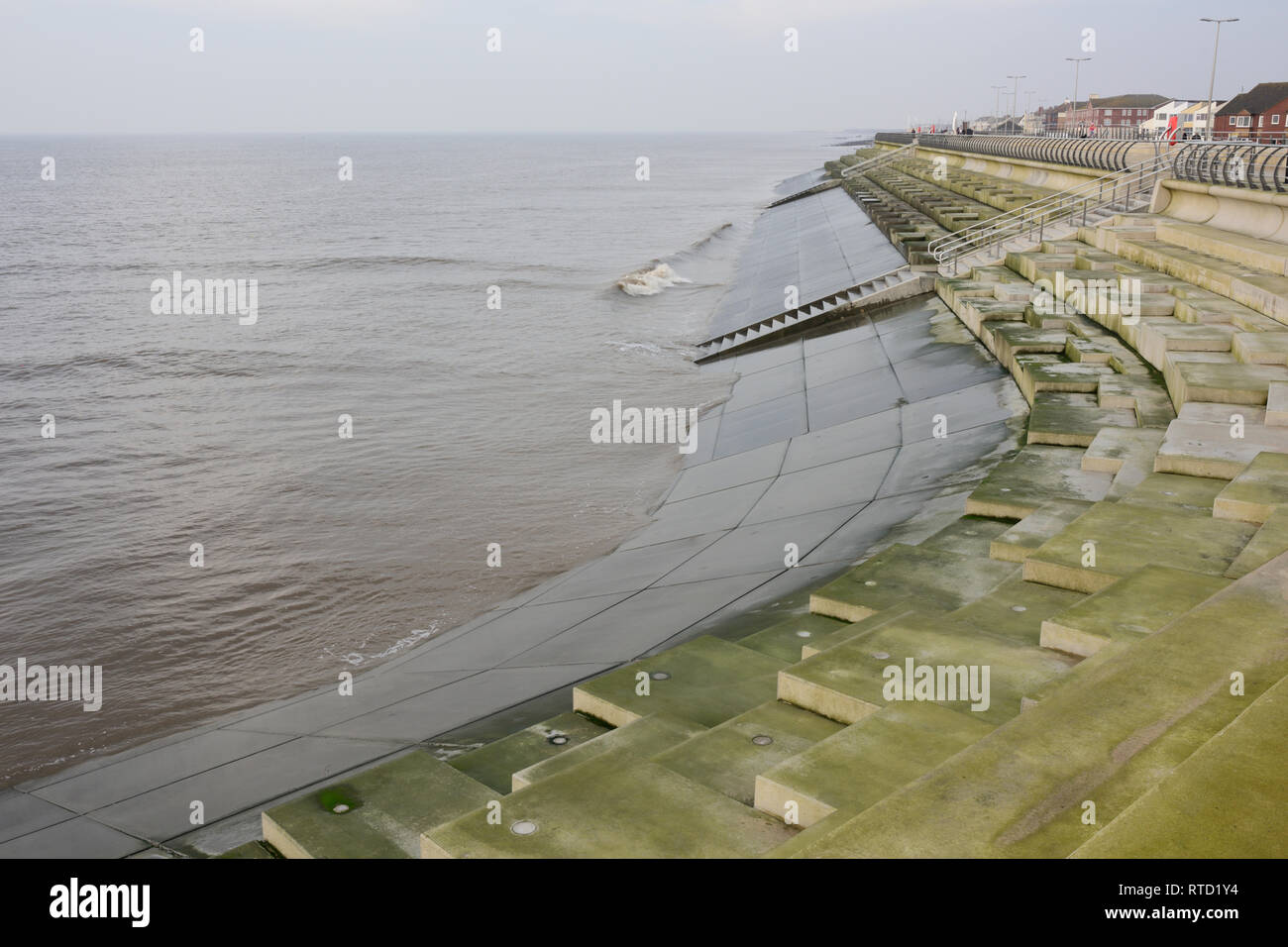 Concrete wave breaker hi-res stock photography and images - Alamy