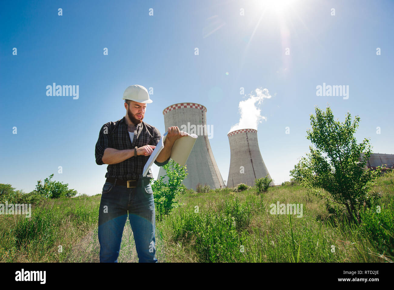 Engineer equipment instruction company hi-res stock photography and ...