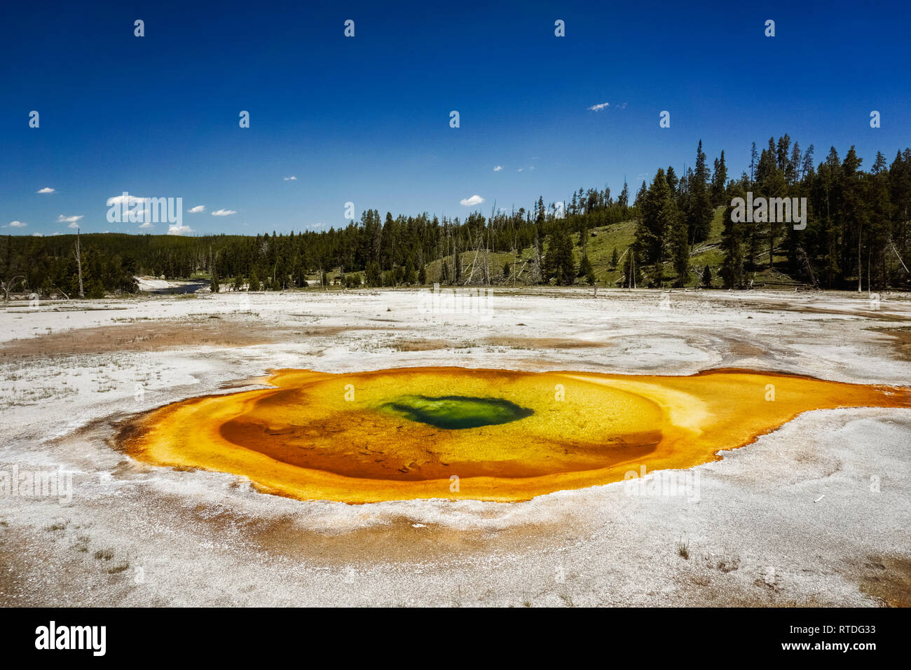 Beauty pool upper geyser hi-res stock photography and images - Alamy