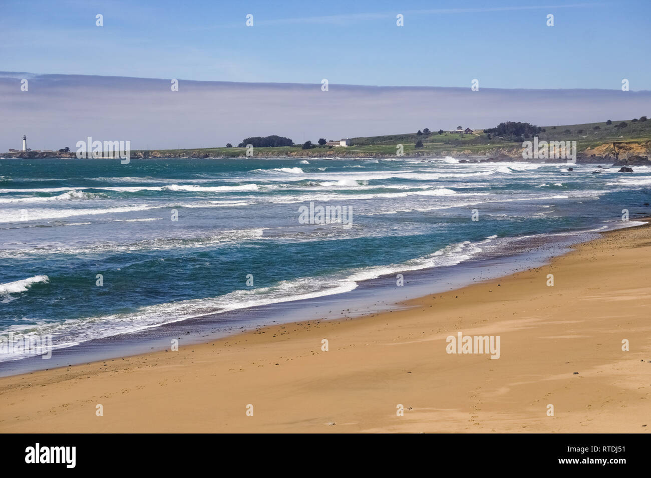 Coastline retreating hi-res stock photography and images - Alamy