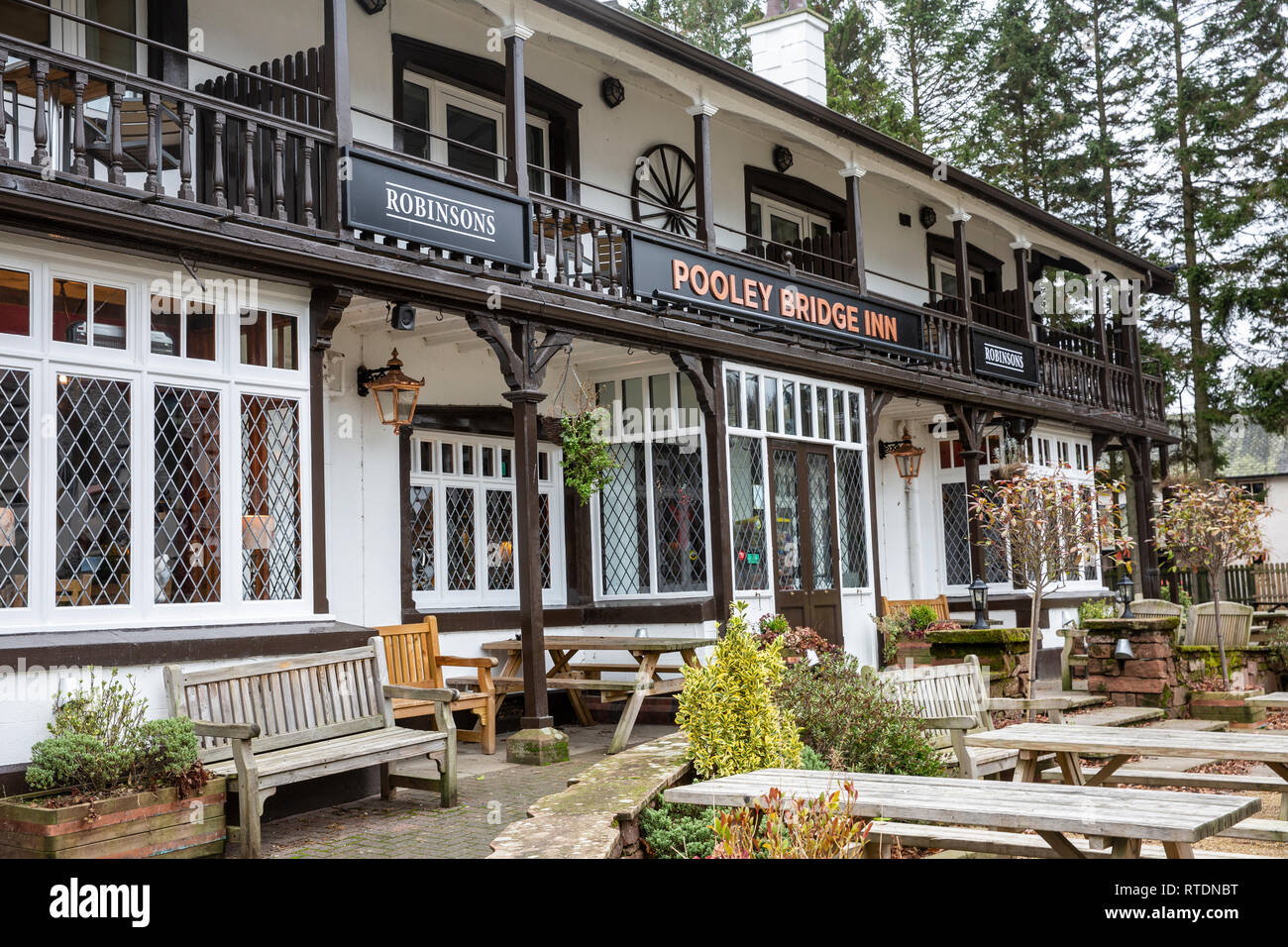 Pooley bridge inn hi-res stock photography and images - Alamy