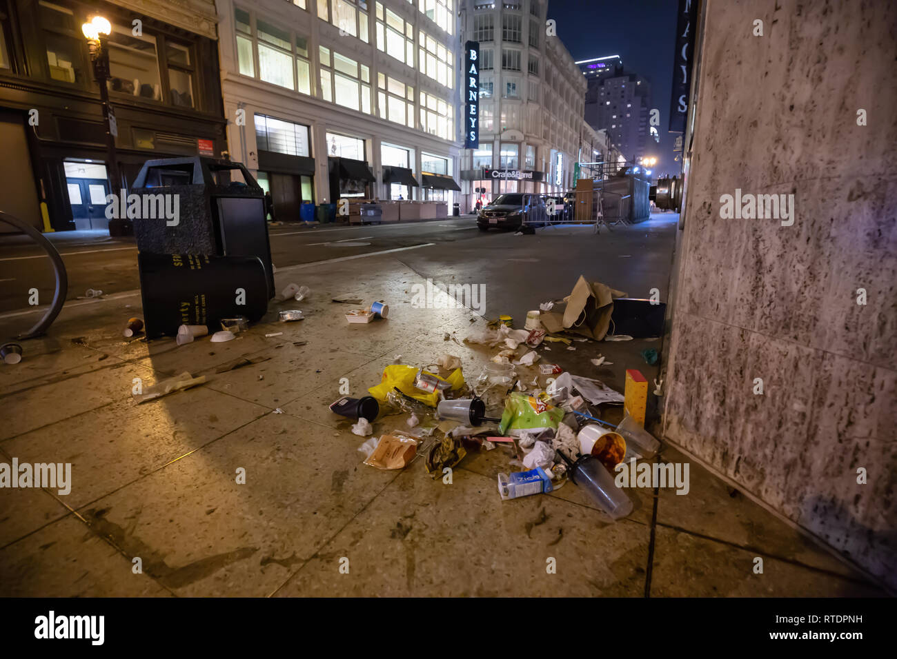 San Fancisco, California, United States - November 16, 2018: Garbage ...