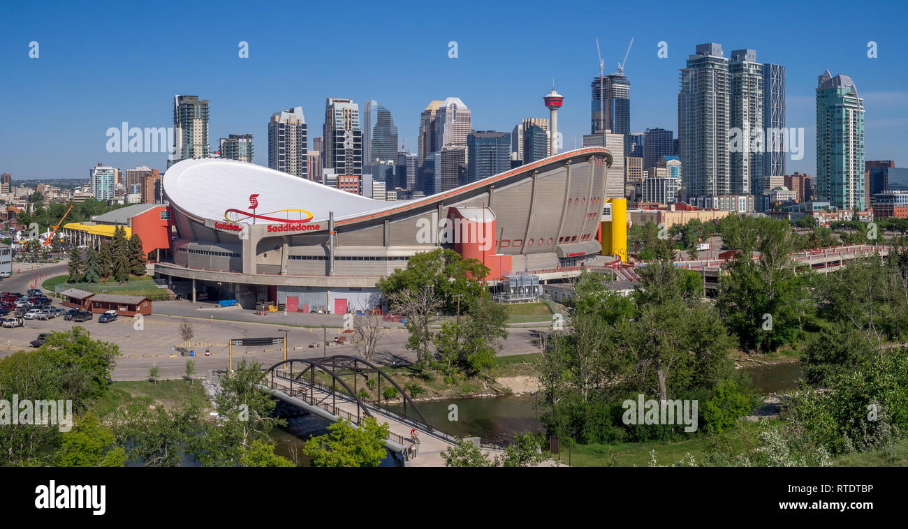 Scotiabank saddledome hi-res stock photography and images - Alamy