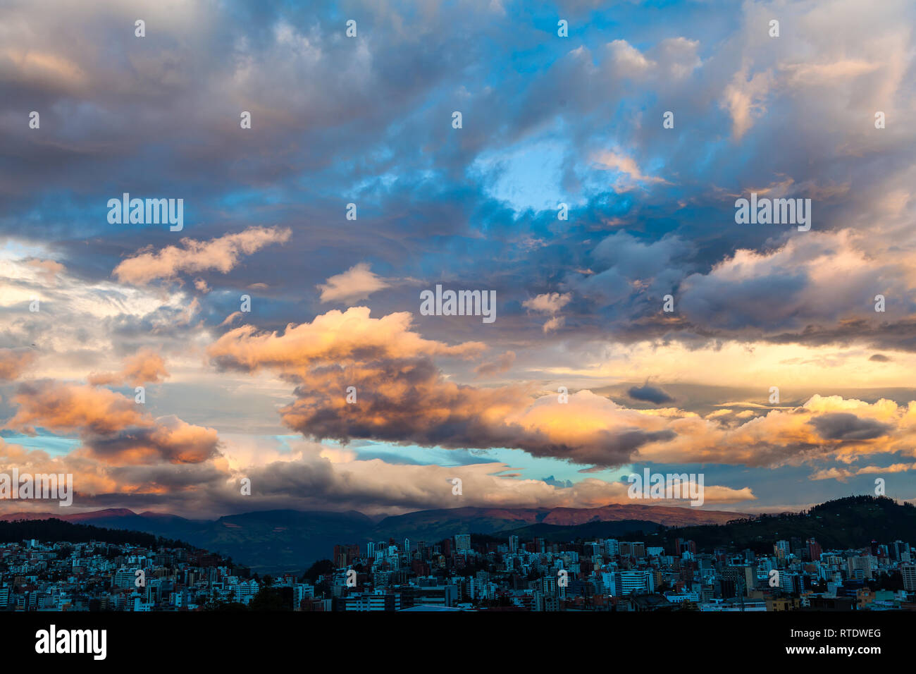 Spectacular sky with clouds of various colors, red, orange, yellow ...