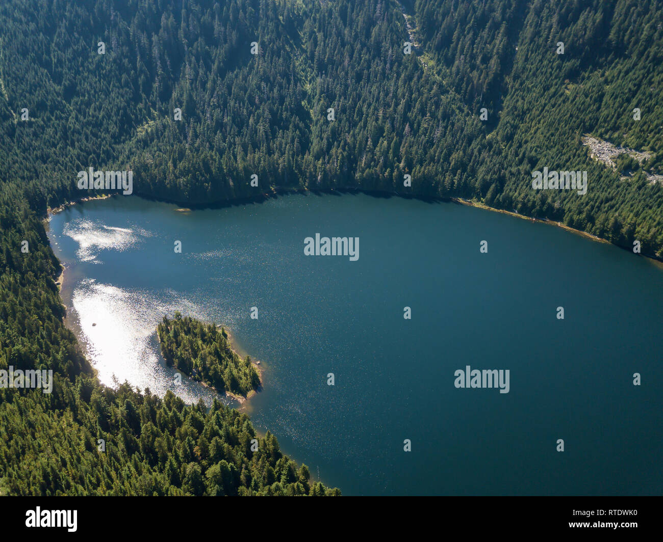 Lake kenyon hi-res stock photography and images - Alamy