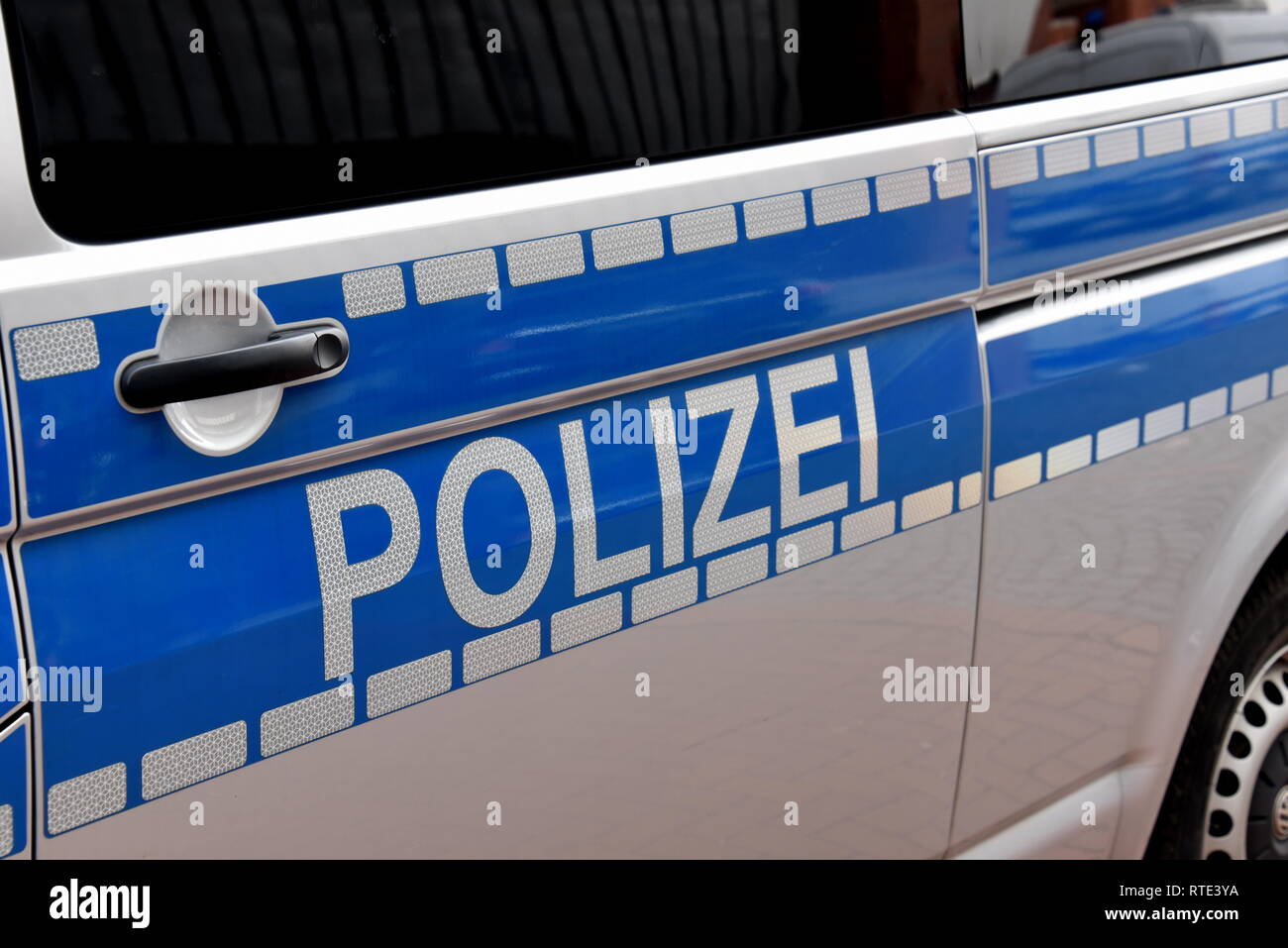 28 February 2019, North Rhine-Westphalia, Köln: Logo, lettering POLIZEI ...