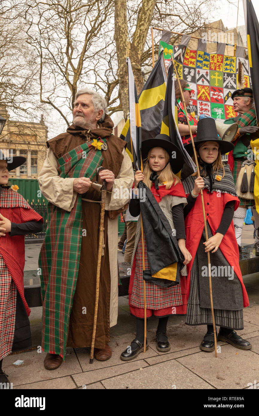 Welsh emblems hi-res stock photography and images - Alamy