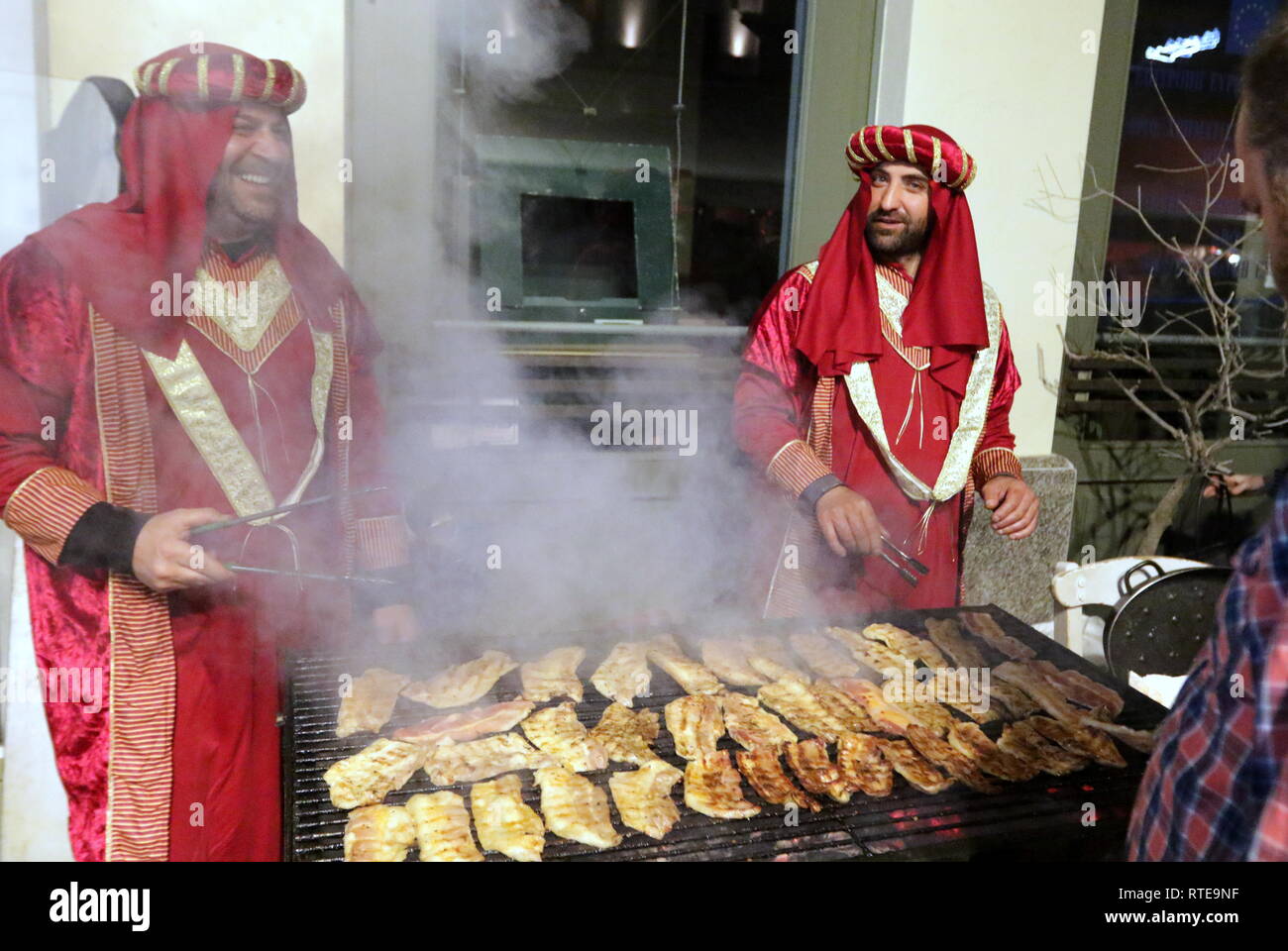 Barbeque thursday hi-res stock photography and images - Alamy