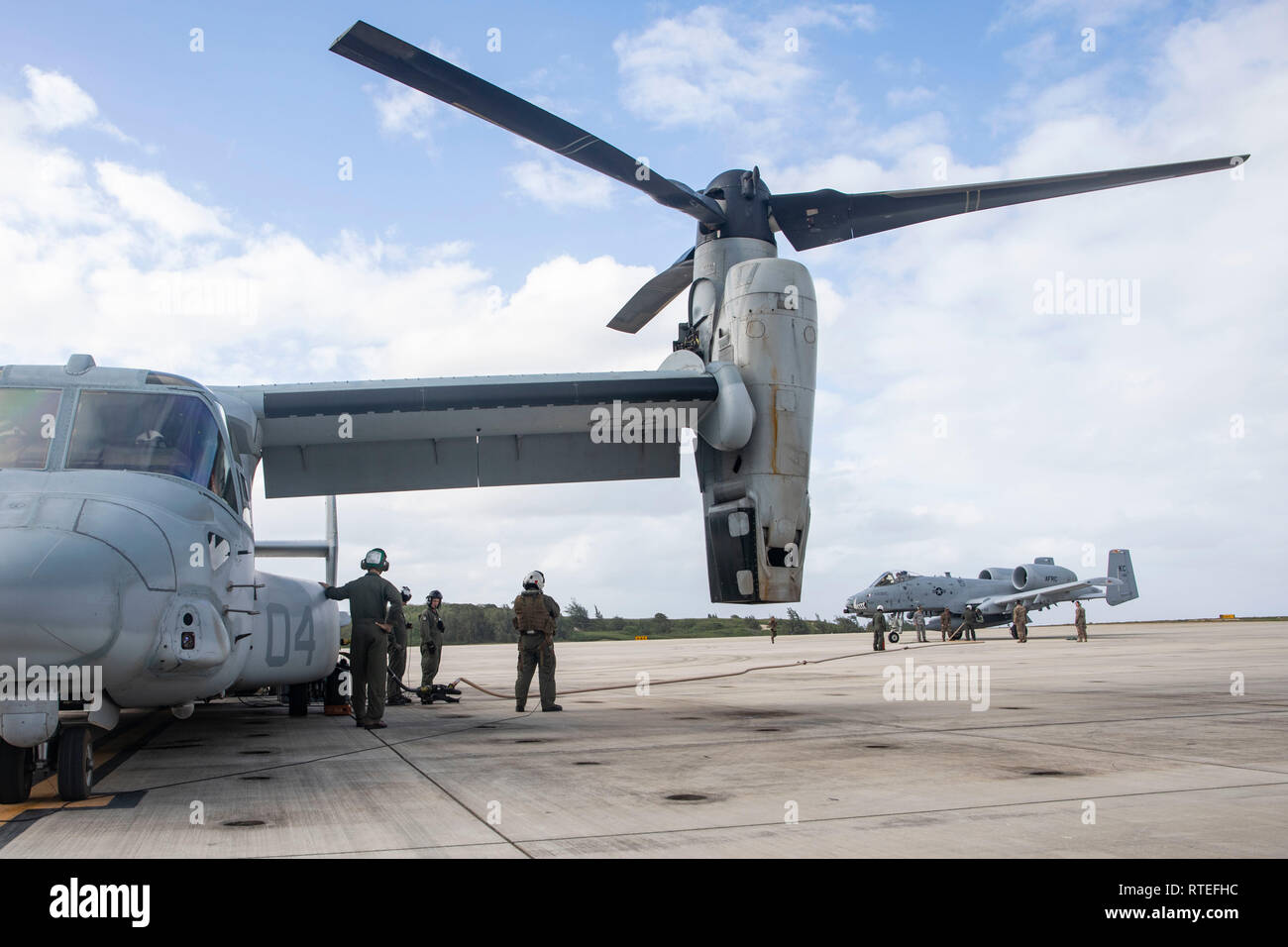 U.S. Marines with Marine Medium Tiltrotor Squadron (VMM) 268 conduct a ...