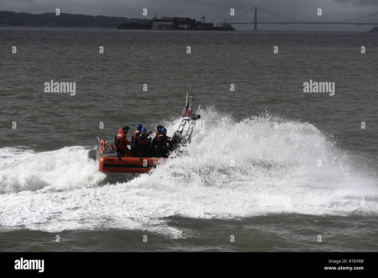Over the horizon boat iv hi-res stock photography and images - Alamy