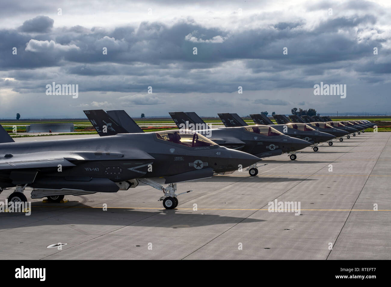 Naval air station lemoore hi-res stock photography and images - Alamy