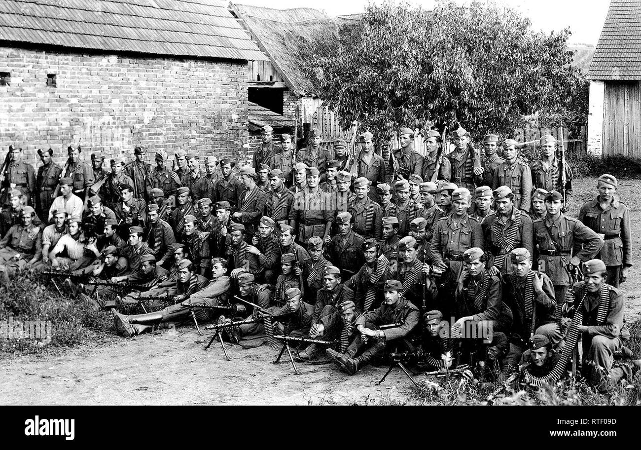 Home Guard World War Ii Historical Stock Photos & Home Guard World War ...