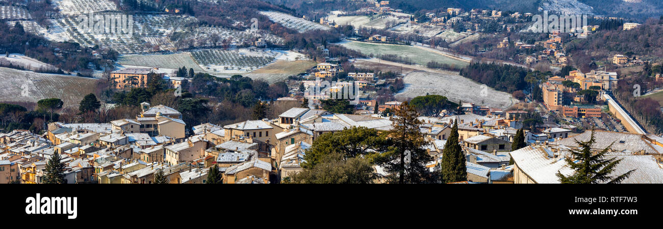 Cityscape of Spoleto, Perugia, Umbria, Italy Stock Photo - Alamy