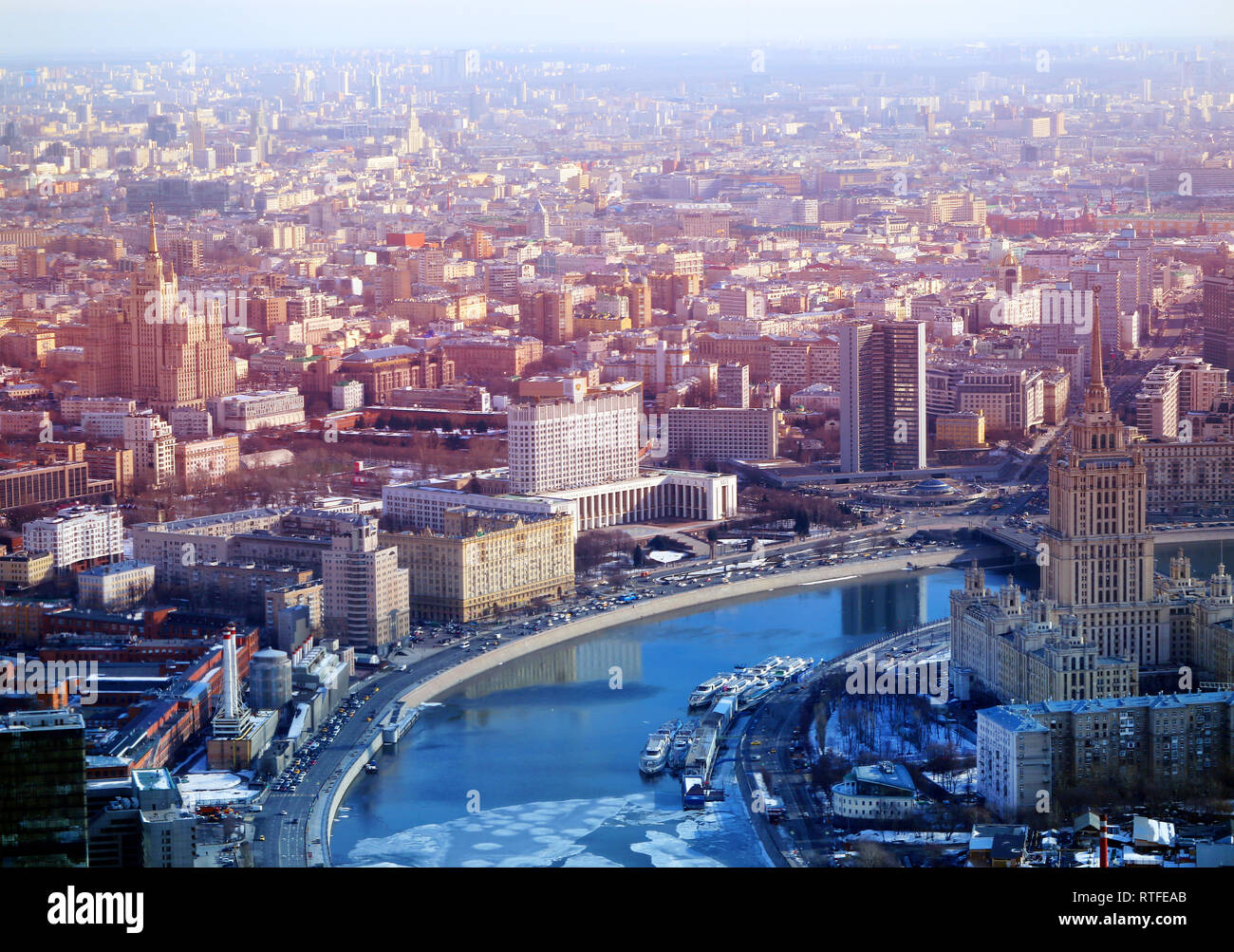 Landmarks at sunrise hi-res stock photography and images - Alamy