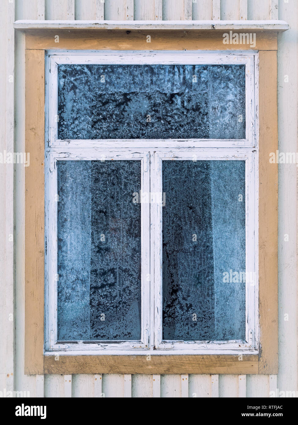 Frosted wood texture hi-res stock photography and images - Alamy