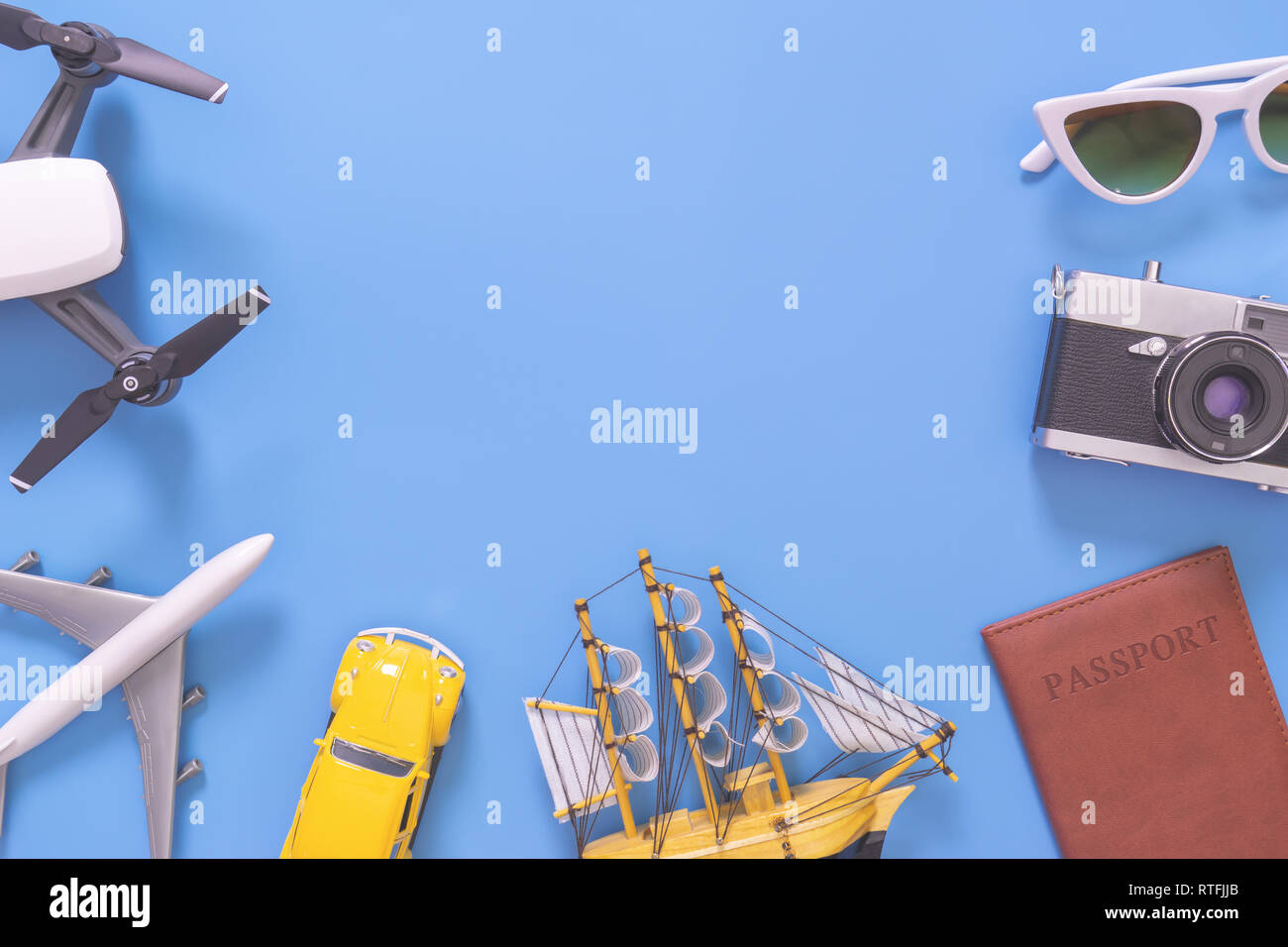 Hi tech hi tech gadget hi-res stock photography and images - Alamy