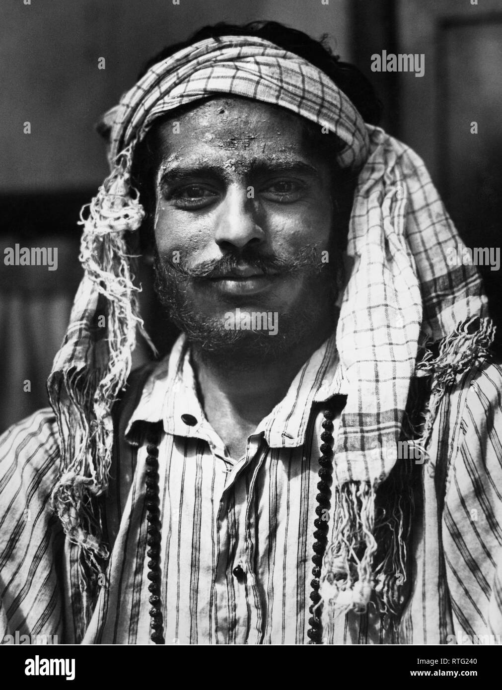 asia, india, bombay, portrait of a man, 1954 Stock Photo - Alamy