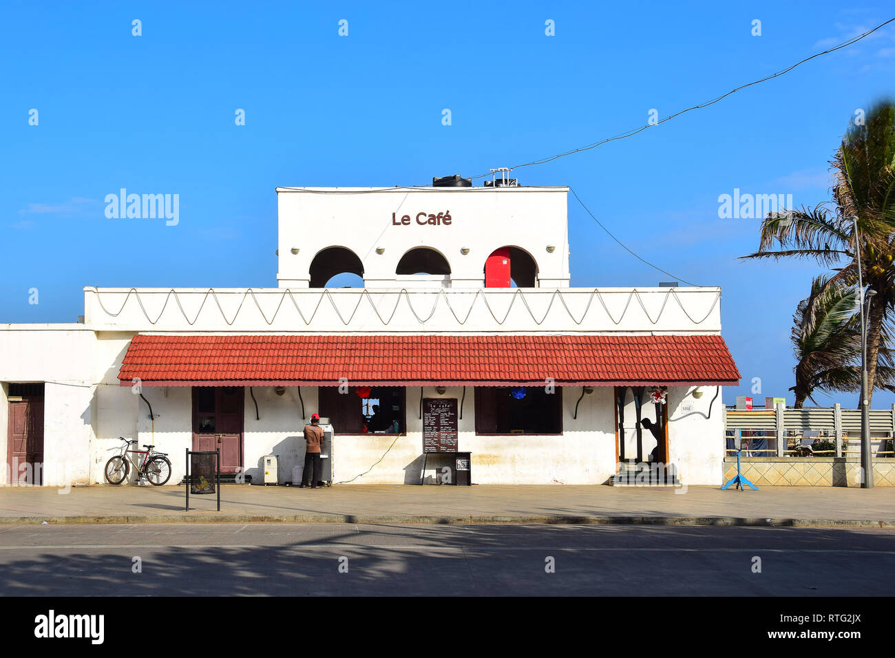 Le Café, sea front, Pondicherry, Puducherry, Tamil Nadu, India Stock ...
