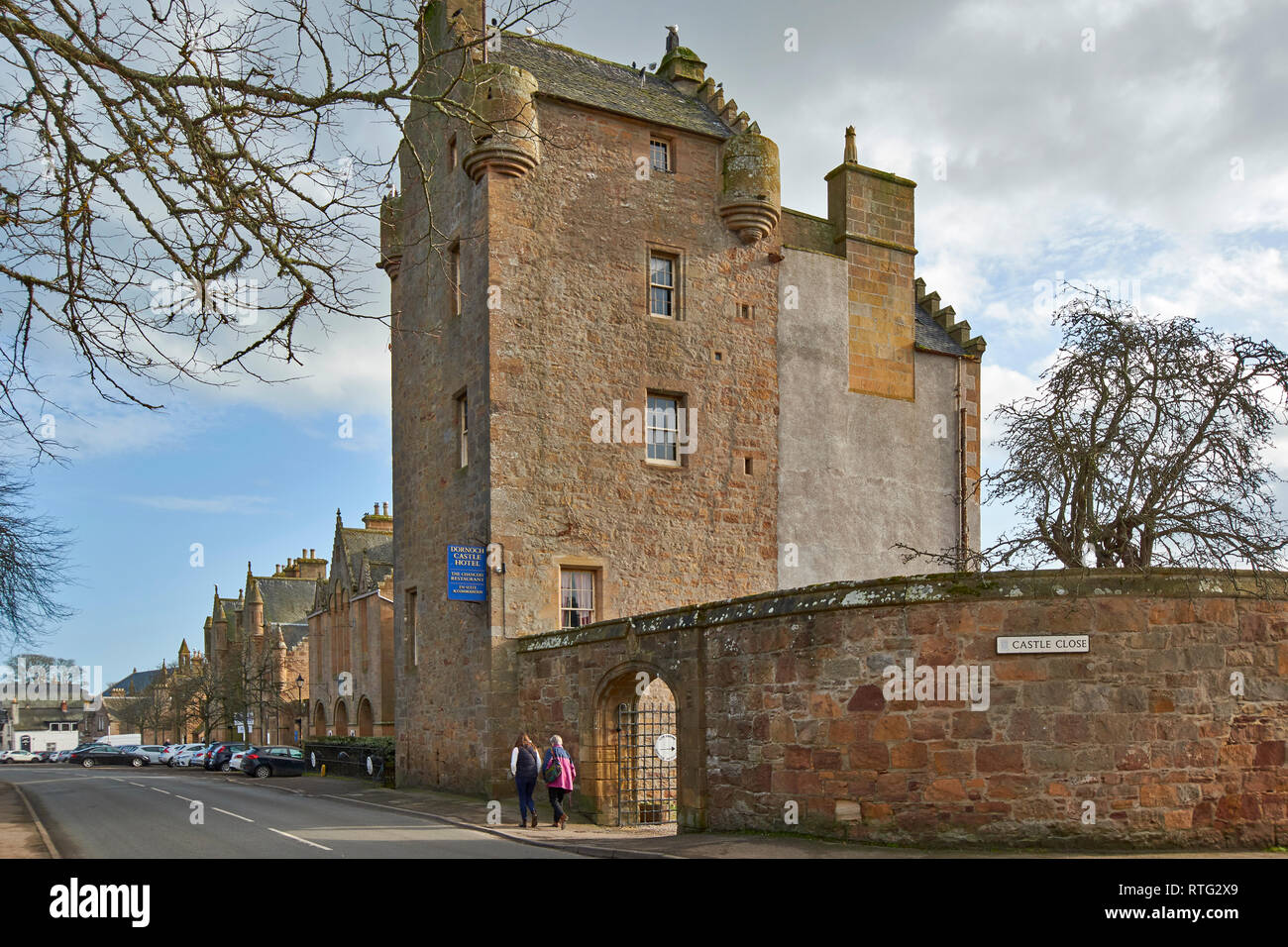 Dornoch castle hi-res stock photography and images - Alamy