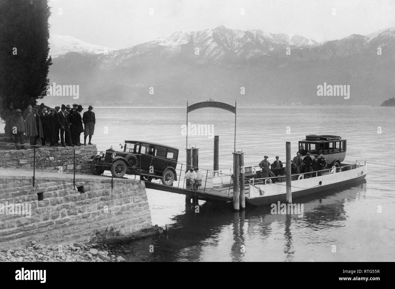 Auto boat 20th century hi-res stock photography and images - Alamy