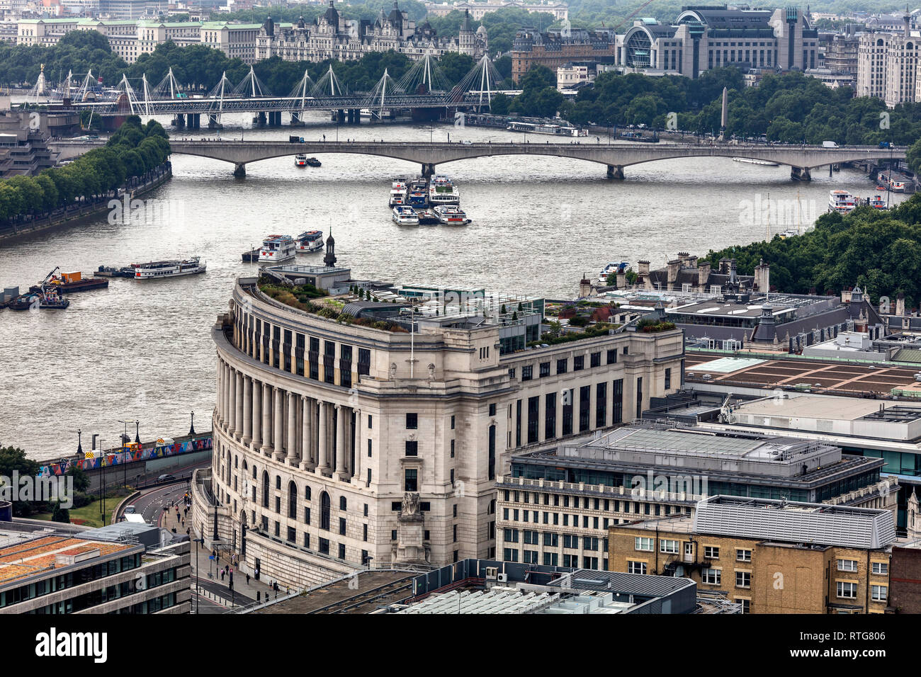 Unilever house (1933), Unilever global headquarters head office, Victoria embankment, Cityscape ...