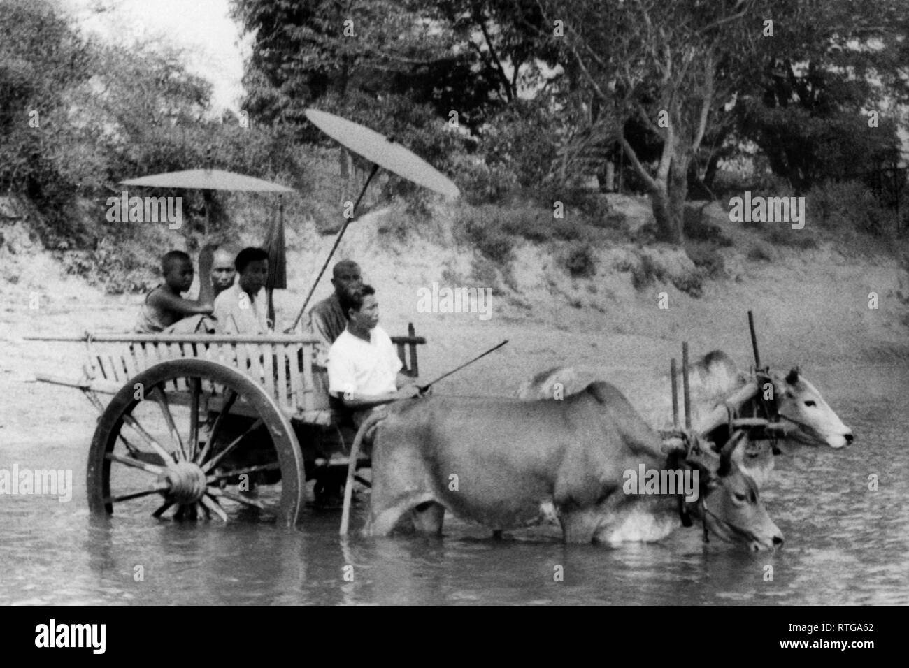 Border of people Black and White Stock Photos & Images - Alamy