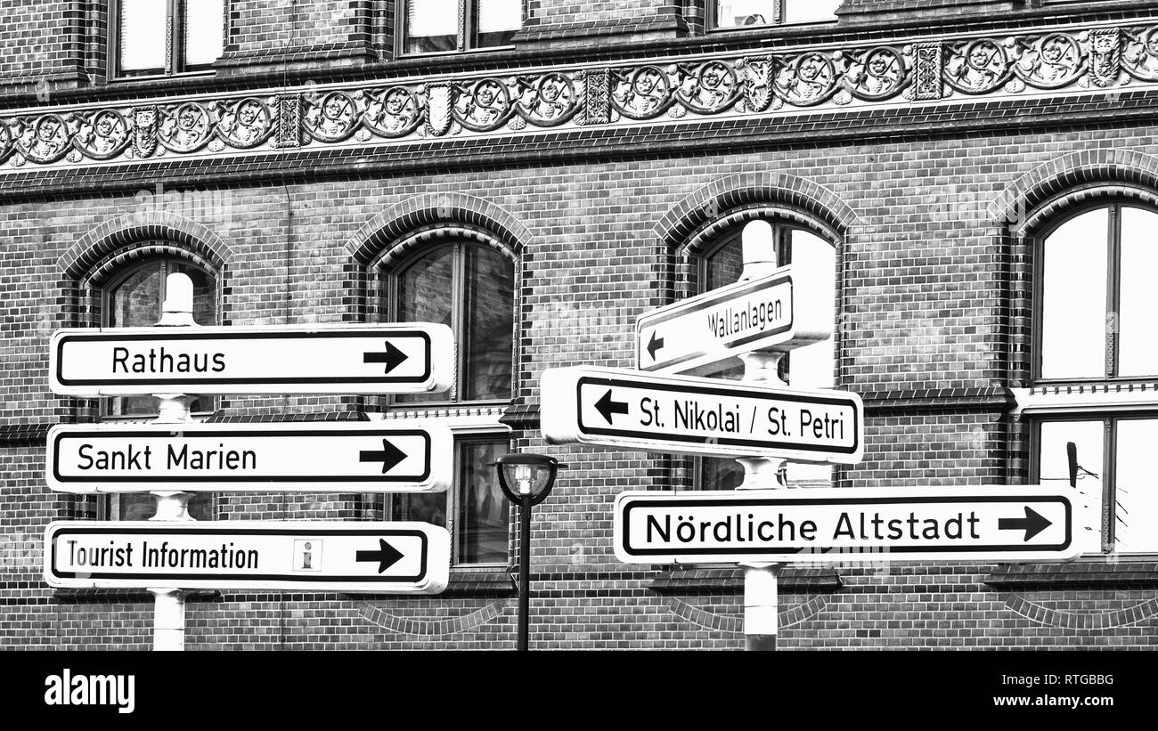 Signposting Black and White Stock Photos & Images - Alamy
