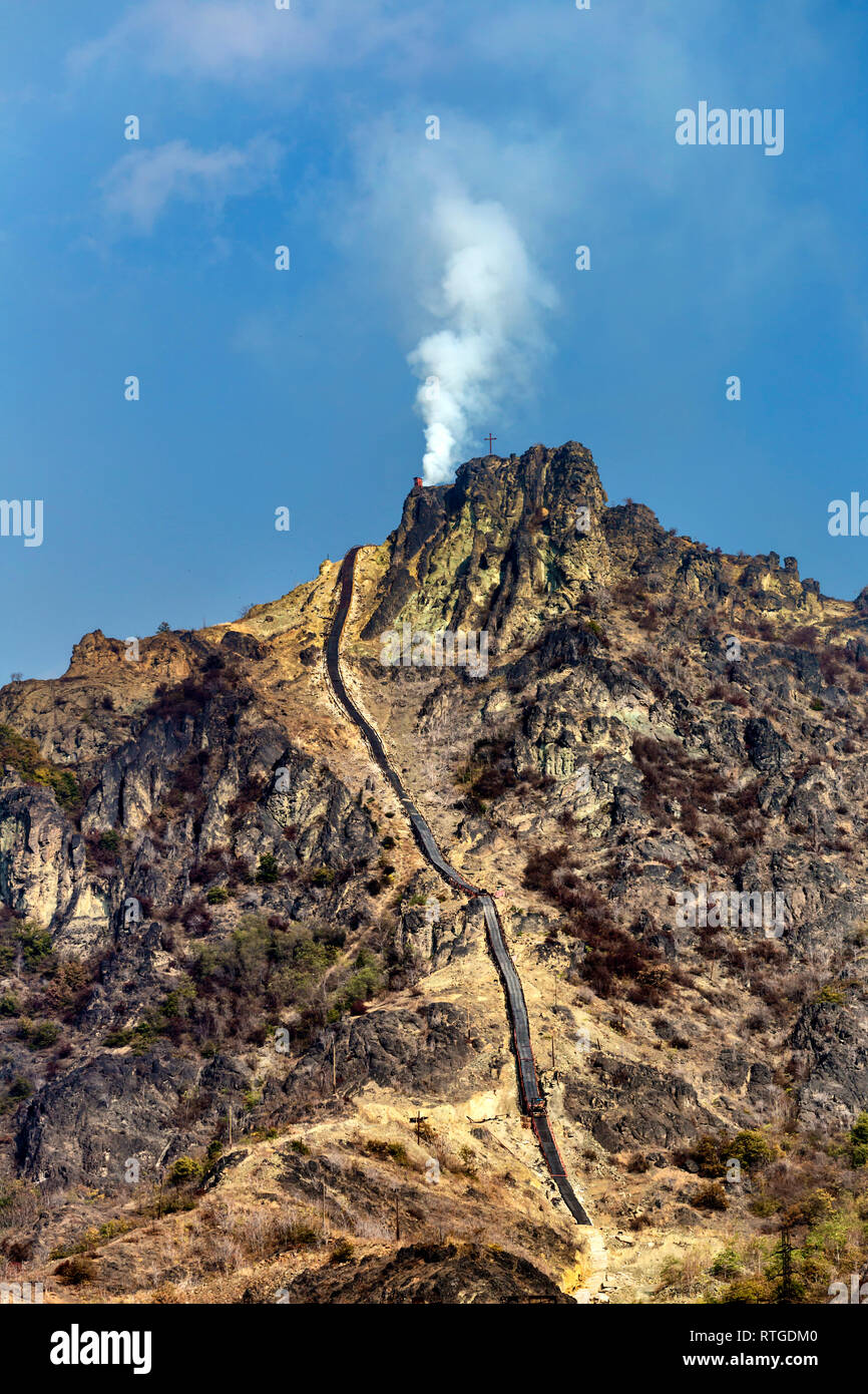 Alaverdi copper smelter hi-res stock photography and images - Alamy