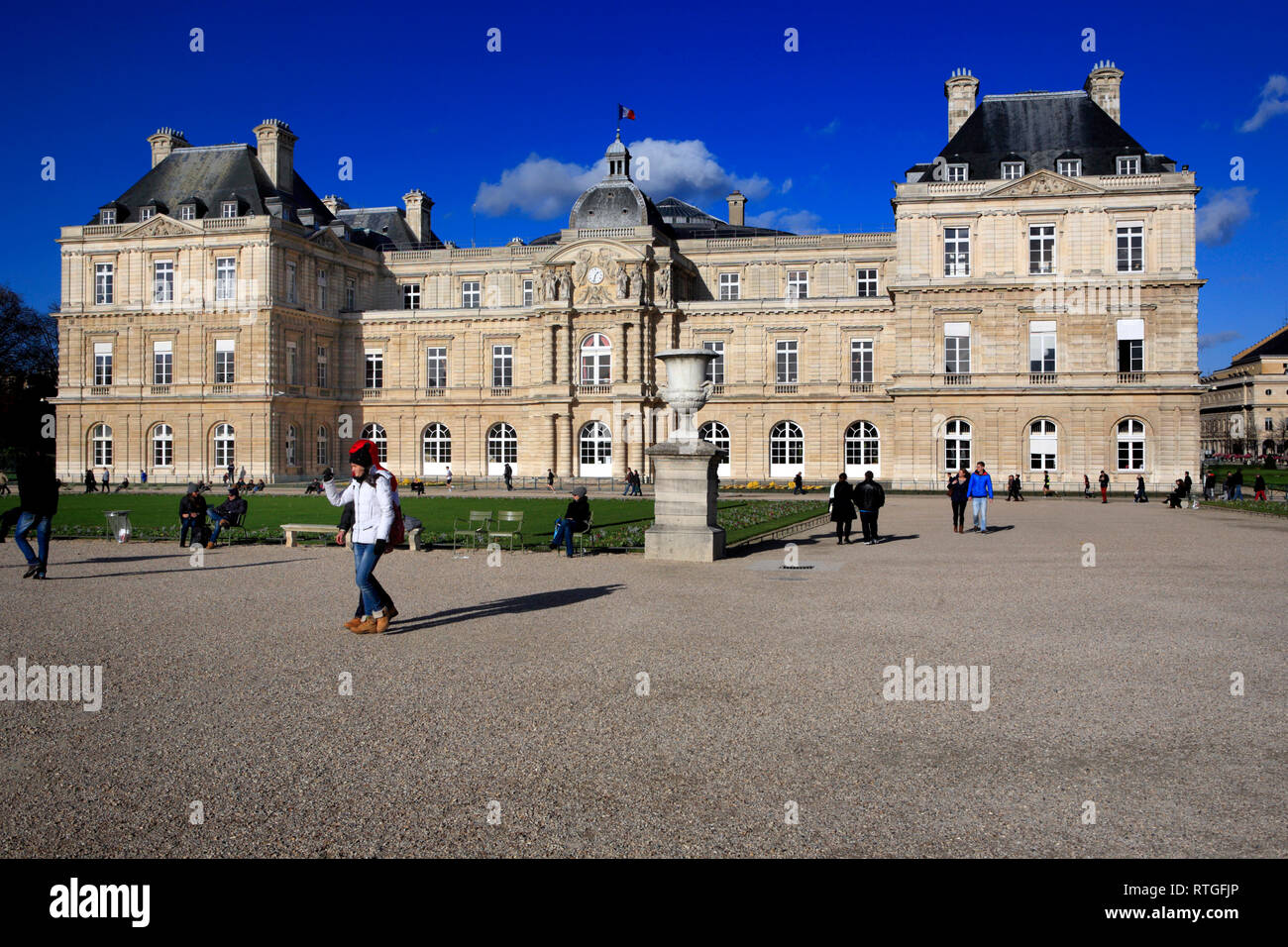 Palais de luxembourg hi-res stock photography and images - Alamy