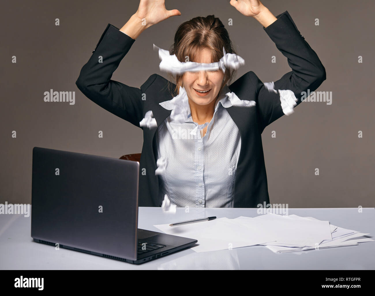 Unproductive at work hi-res stock photography and images - Alamy