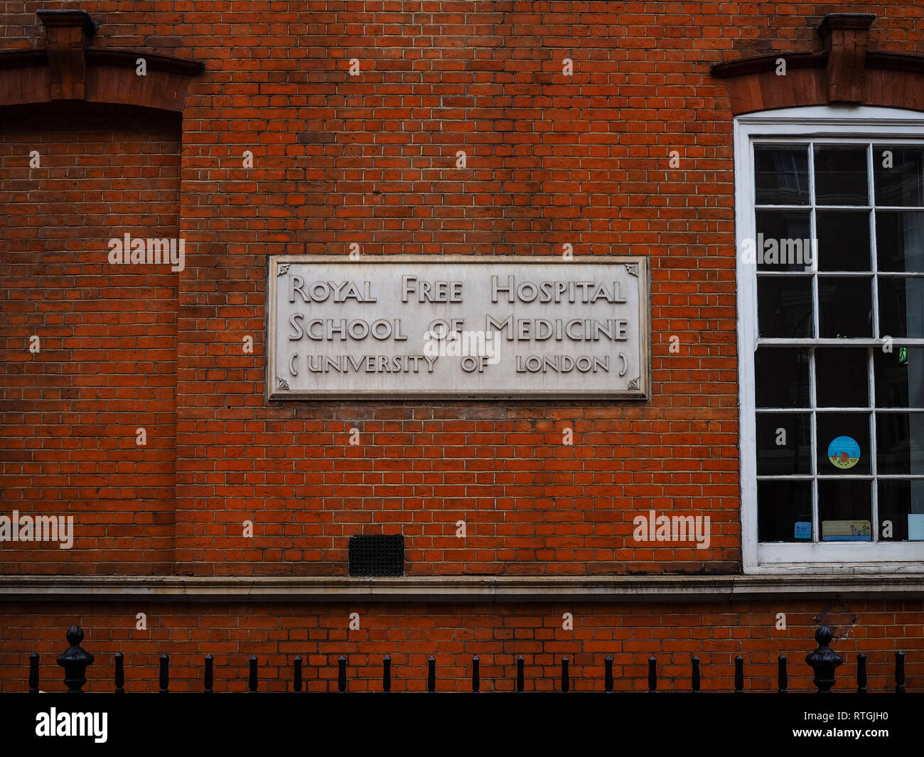 The royal free nhs hi-res stock photography and images - Alamy