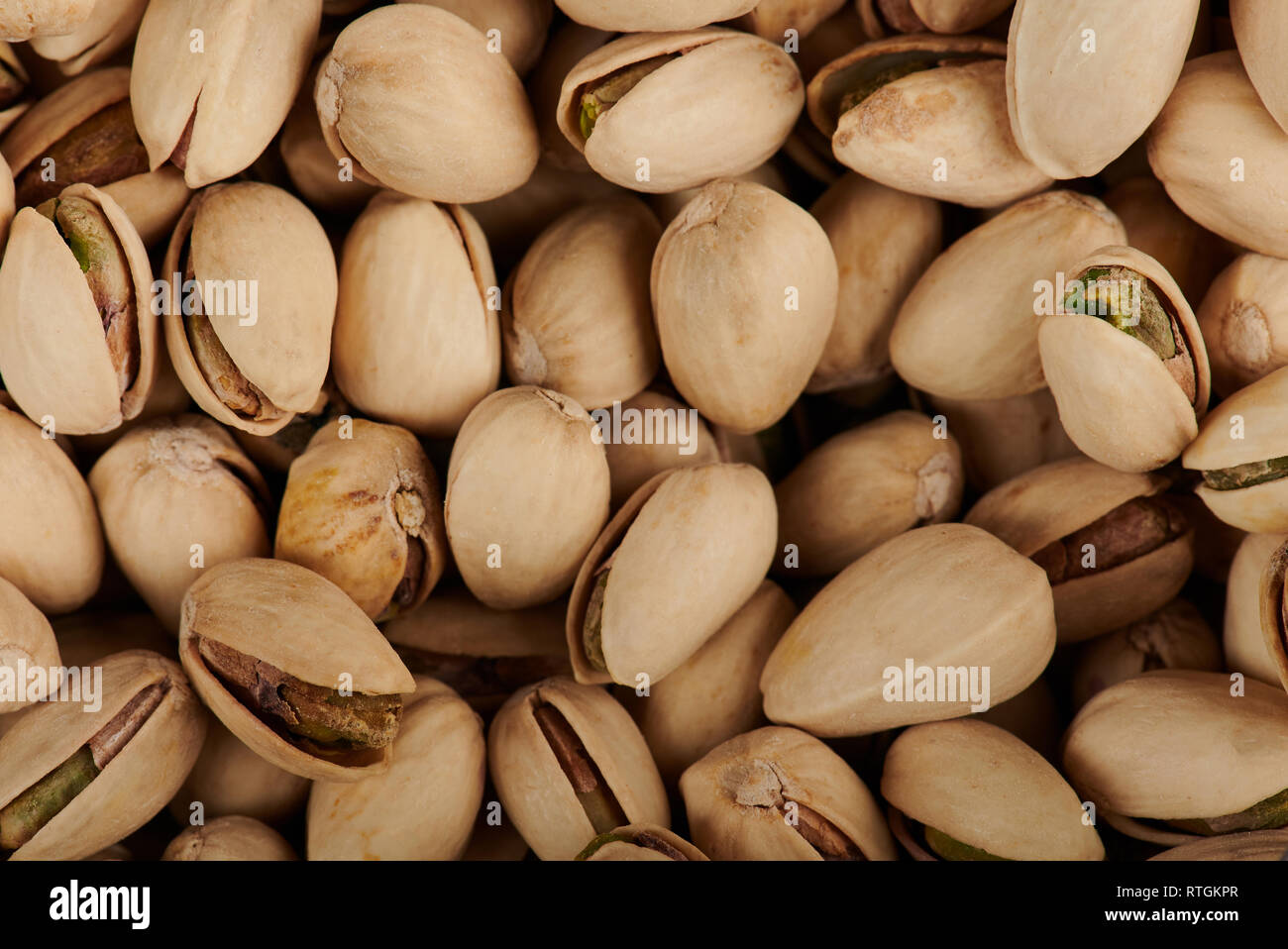 Empty pistachio shells hi-res stock photography and images - Alamy